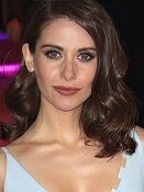 Alison Brie marito, biografia, età, foto, figli, altezza 2026 | Solo Stelle